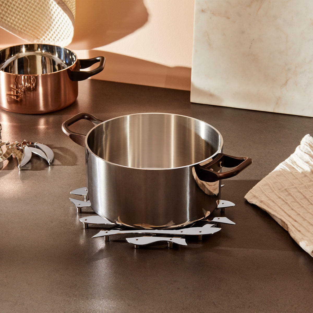 Pescher Extensible Trivet - Adjustable Stainless Steel Trivet for Hot ...